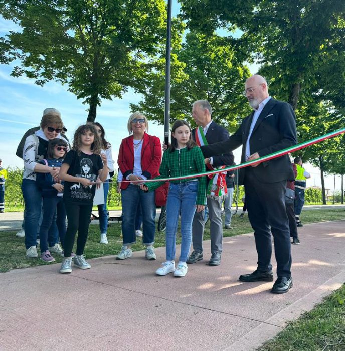 Castel Guelfo (Bo) inaugura la pista di atletica e la ciclabile dei ...